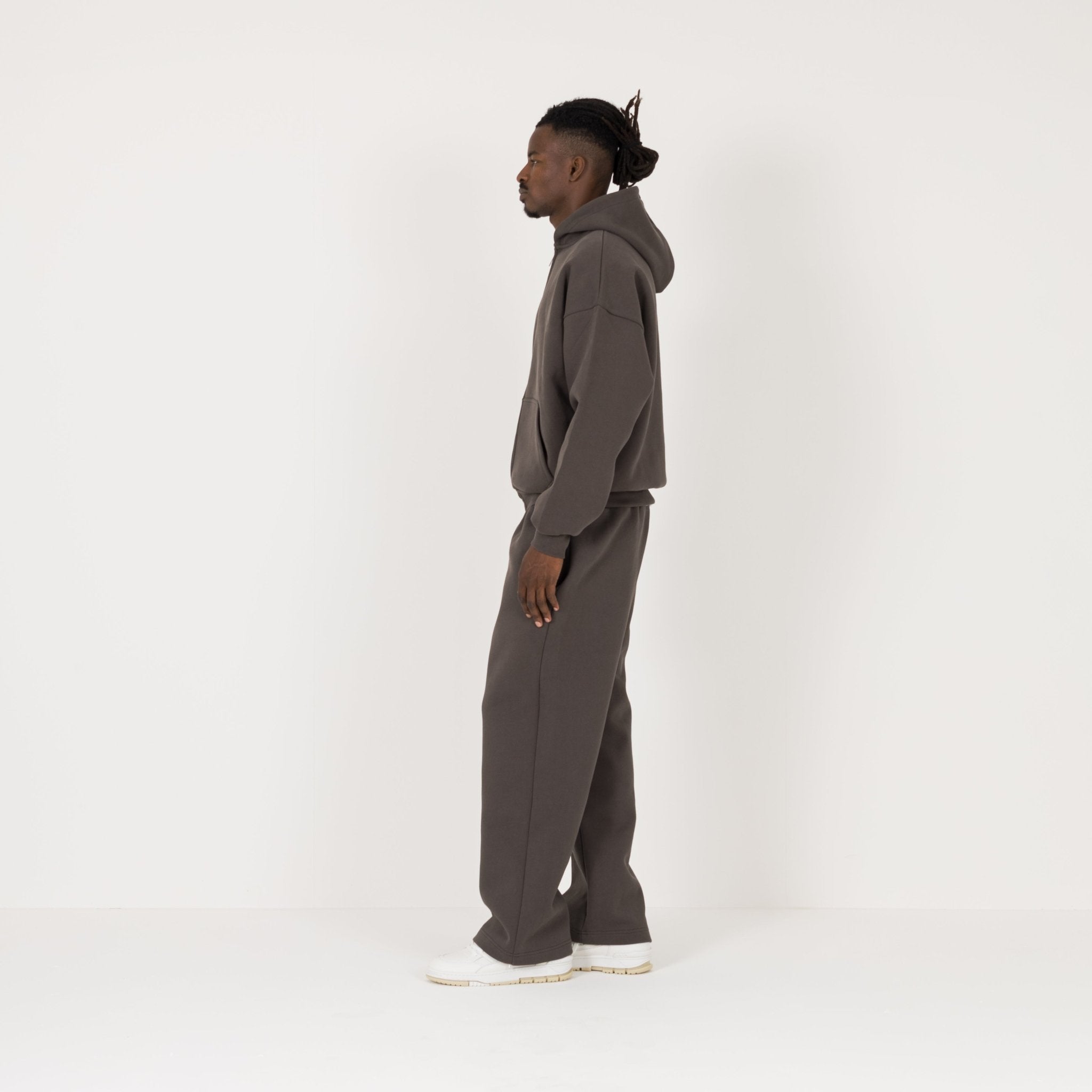 Home / Sculpt Sweatpant - Moor Brown